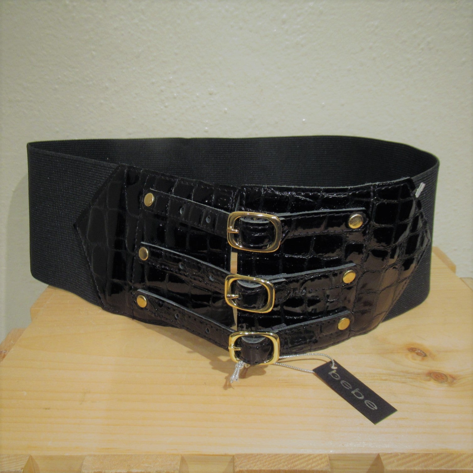 Bebe Black Man-made Stretch Croc print Belt – Clotheshorse Consignment ...